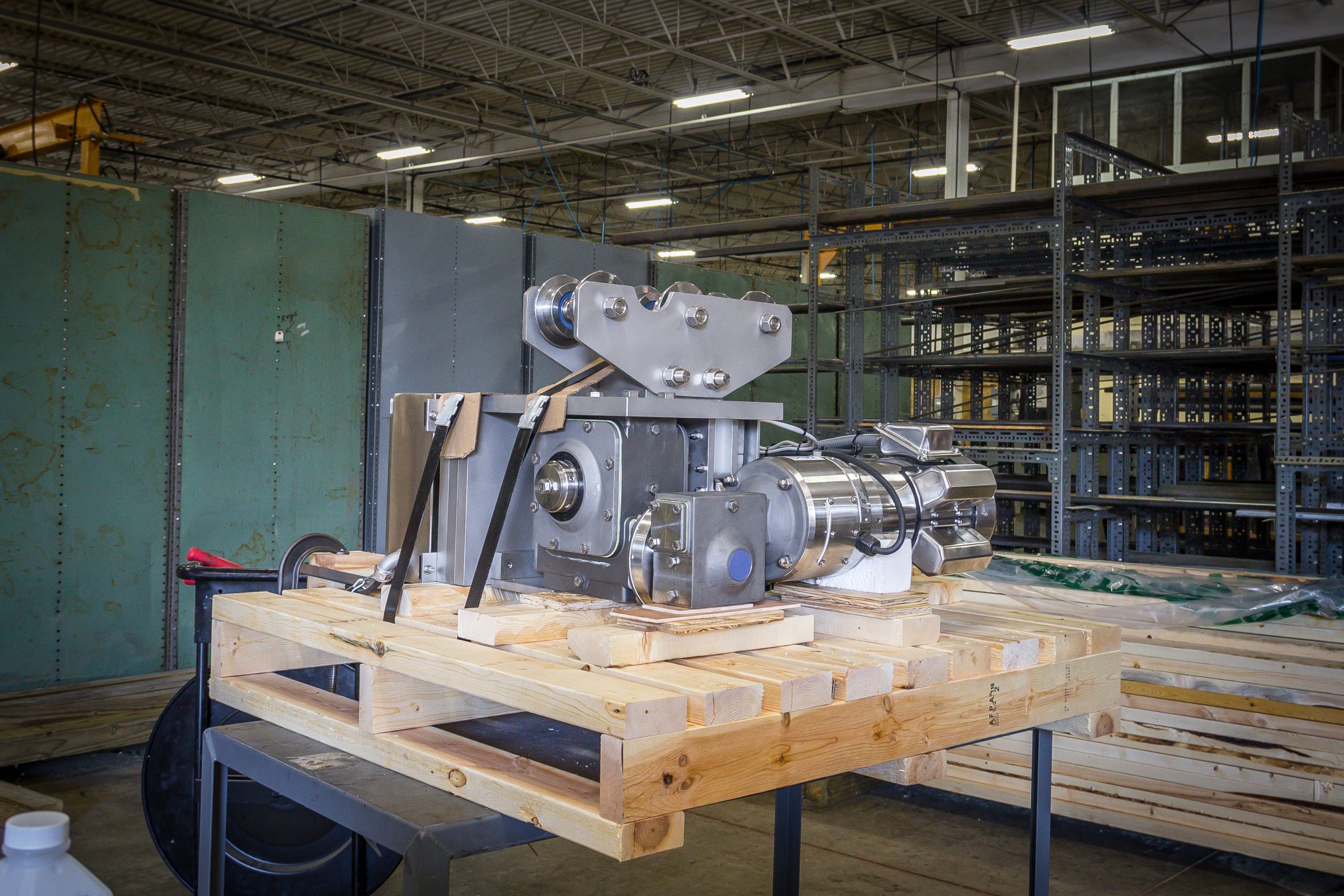 Stainless Steel Chain Hoist - Cleanroom - David Round